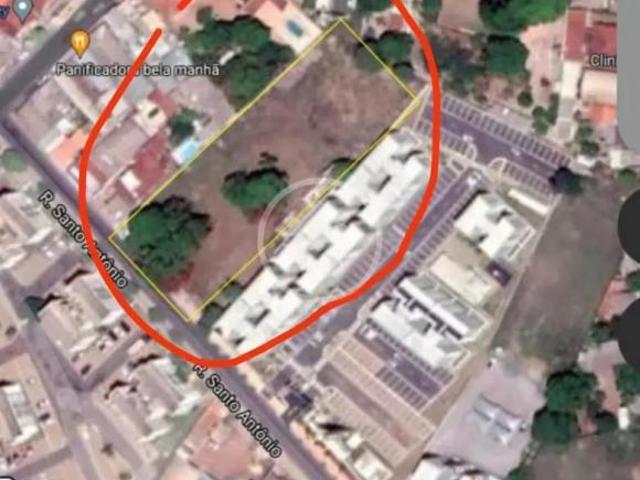 VENDE SE Terreno centro de Várzea Grande. R$ 3.200.000,00