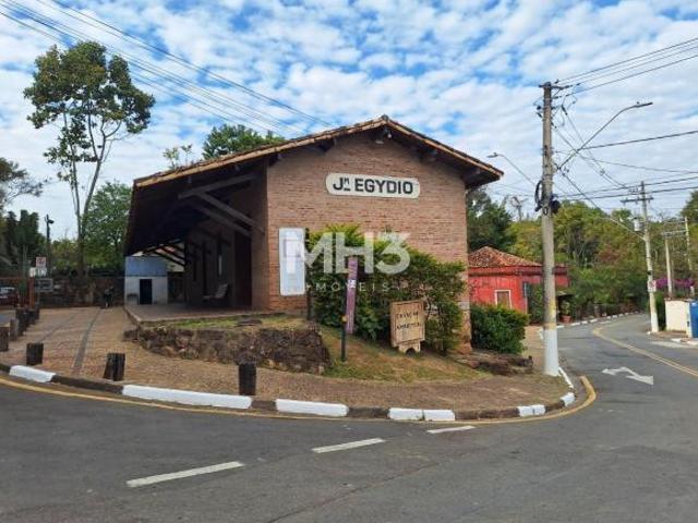 Vende se terreno cerca de 1.290m², declive em Joaquim Egídio no Cond. Morada da