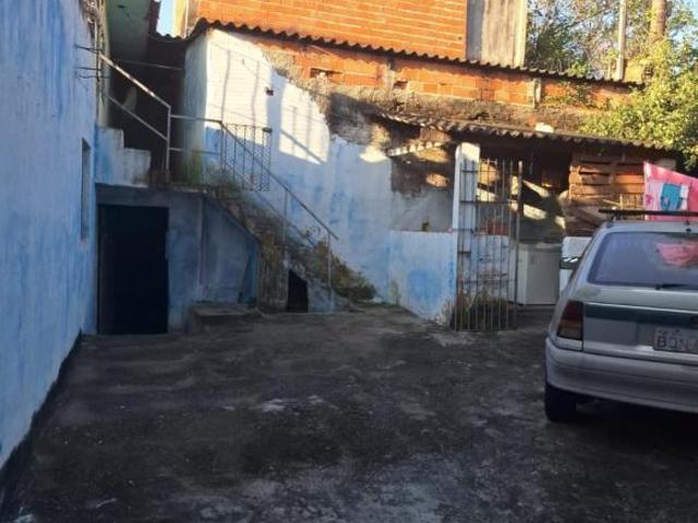 VENDE SE TERRENO COM 05 CASAS NO JARDIM MITSUTANE!