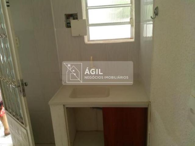 Vende se terreno de 342,00m² com construção de 02 casas de 57,65m² cada. Vil Paiva