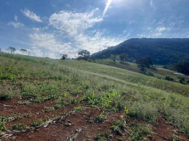 VENDE SE TERRENO EM EXTREMA MG