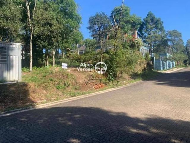 Vende se Terreno em Gramado a 7 minutos da Rua Coberta no Vivendas do Arvoredo ll