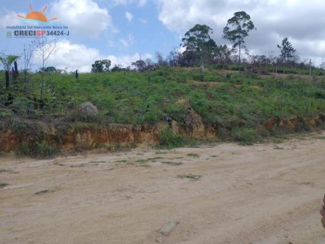VENDE SE TERRENO EM PARELHEIROS, CAPTADO 17/04/2026