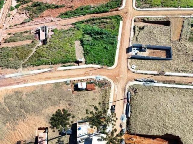 Vende se terreno pronto para construir na zona sul em Itapecerica da Serra