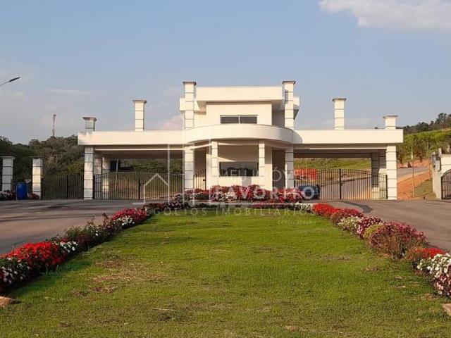 Vende se terreno, 1000m, Res. Santa Esemralda, Caxambu, R 630.000,00