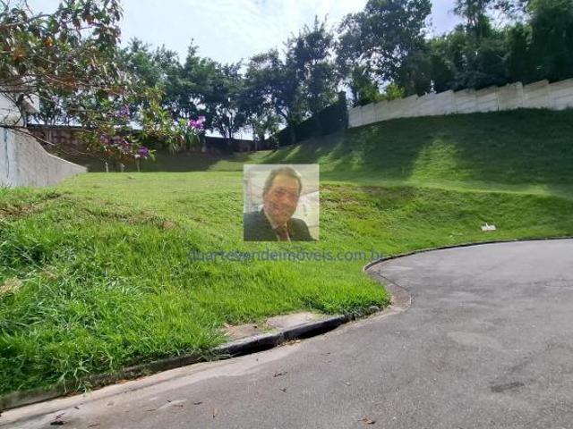 Vende se Terreno 500mts no Quinta de São Fernando, km 28,5 da RT. Vende se