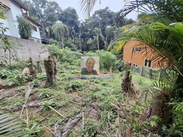 Vende se Terreno 532 mts, Condomínio Vila Verde, Km 36 Raposo Tavares. O Pa