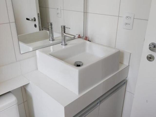 Vende se um lindo apartamento