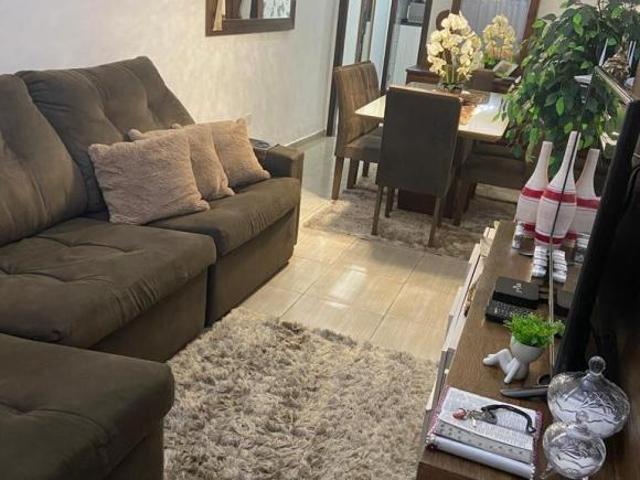 Vende se um sobrado, captado 20/03/2026