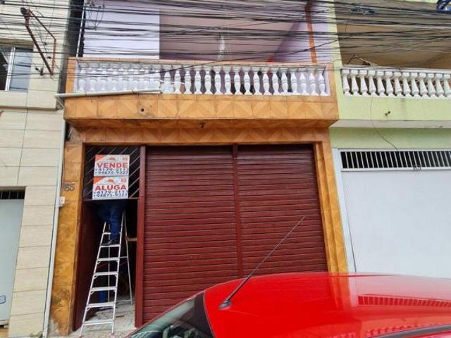 Vende se um sobrado para renda 26