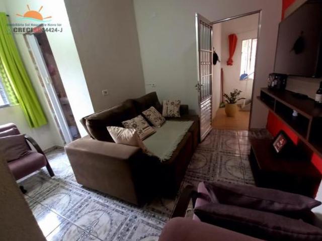 Vende se uma casa no Jadim Macêdonia