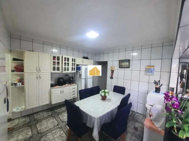 Vende se uma casa Planalto do Sol Santa Bárbara D' Oeste/SP