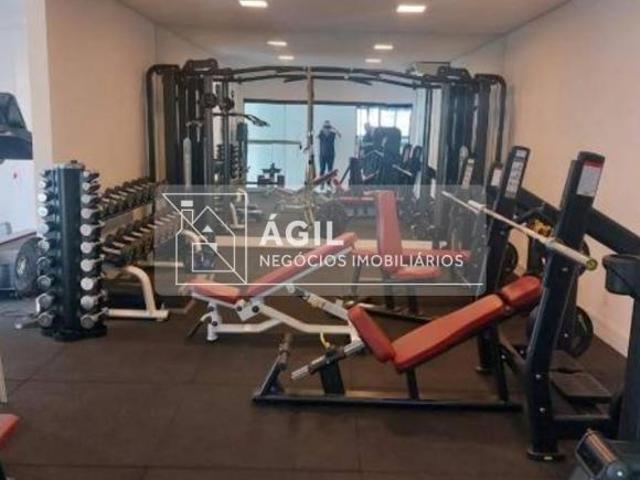 Vende se / Aluga se Apartamento no Condomínio Royal Palace no Parque Residencial Aquarius São Jos
