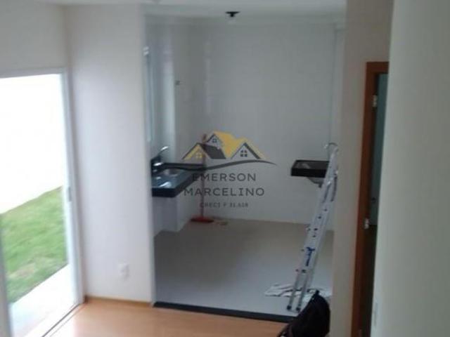VENDE SE AP 2/4 TÉRREO COM JARDIM LAGO DI LUGANO UTFPR REGIÃO LESTE