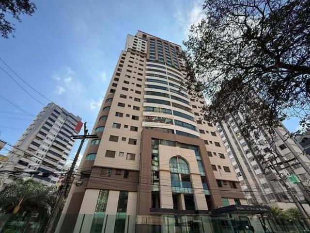 Vende se Apart Torre De Rhodes Setor Oeste