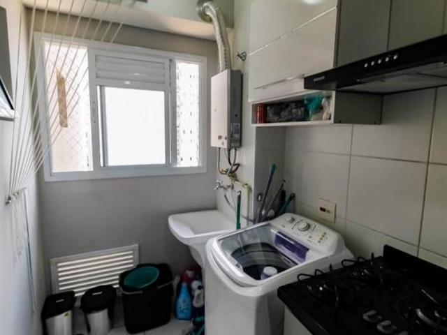 Vende se Apartamento 68M. 2 Dormitórios,1 Vaga