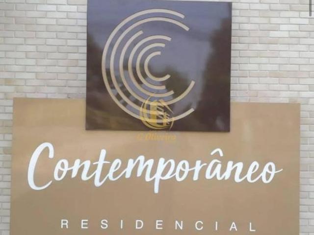 Vende se Apartamento: 2 quartos, 1 suíte, 2 vagas, 66m²