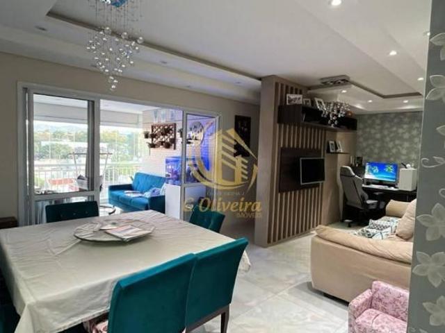 Vende se Apartamento: 3 quartos, 1 suíte, 2 vagas 108m²