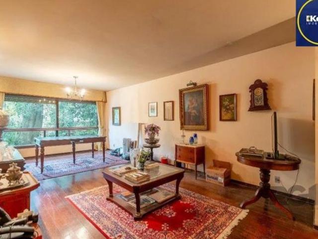 Vende se apartamento 3 quartos com suíte e vaga, com 120m² de área privativa no