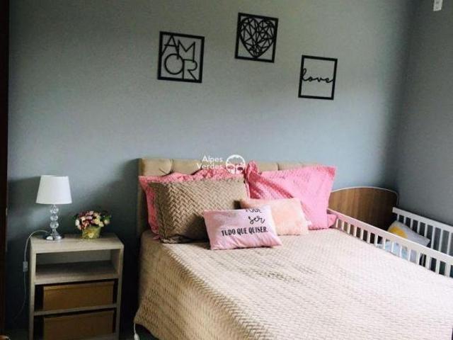 Vende se apartamento a certa de 10 minutos da Catedral de Pedra