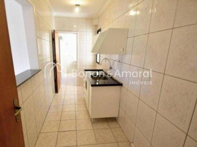 Vende se apartamento com 3 dormitórios e 3 banheiros no Taquaral!