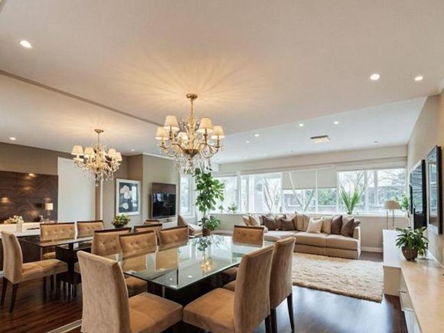 Vende se apartamento com 3 quartos 1 suíte, 92m² e 2 vagas Boa Vista