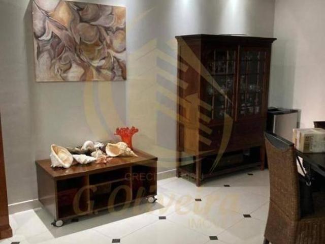 Vende se apartamento, com 3 Suítes, 3 Vagas, 122,00m²