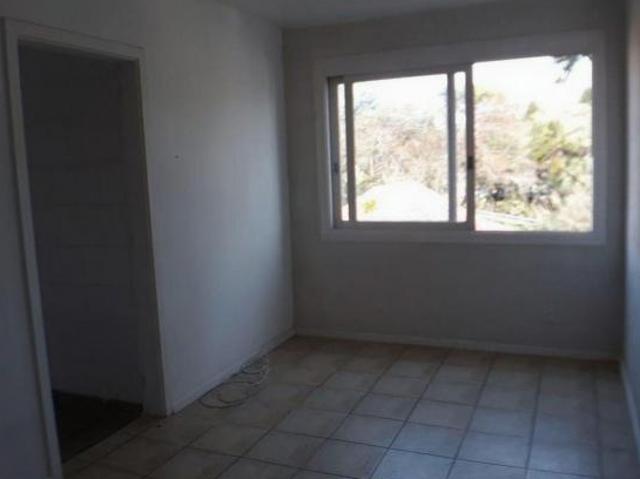 Vende se apartamento com 1 quarto, 47 m² e 1 vaga – São João