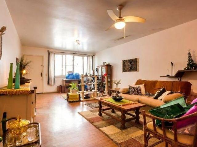 Vende se apartamento com 2 quartos, 85m² e churrasqueira Farroupilha