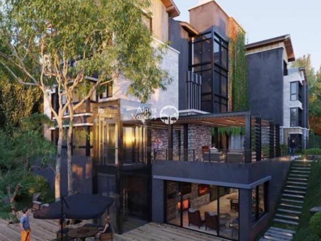 VENDE SE APARTAMENTO COM OTIMA VISTA DE GRAMADO PROX. A RUA COBERTA