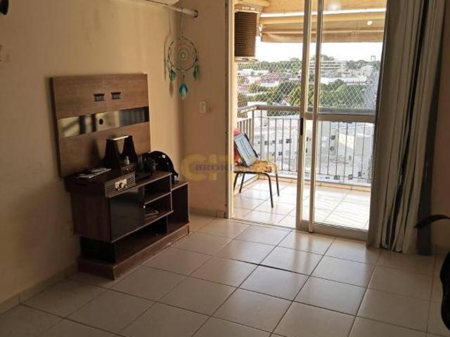 Vende se Apartamento Condomínio Morada do Parque