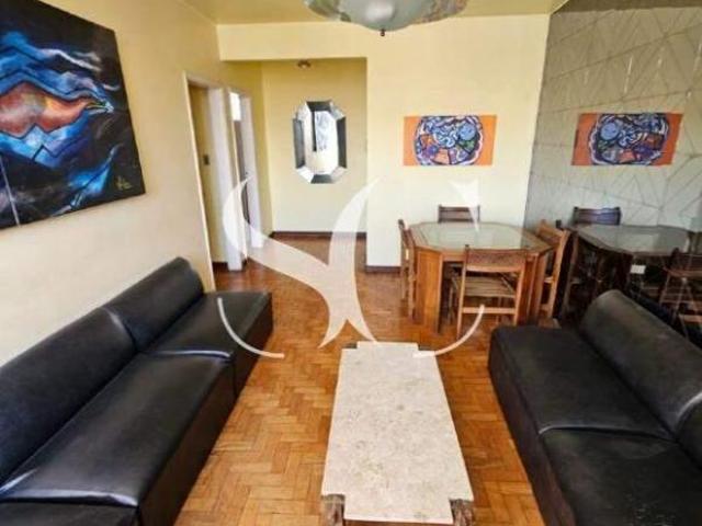 Vende se apartamento de 03 dormitórios no bairro de Gonzaga em Santos