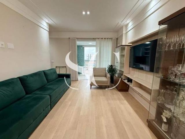 Vende se apartamento de 03 dormitórios sendo 03 suítes no bairro de Aparecida em Santos