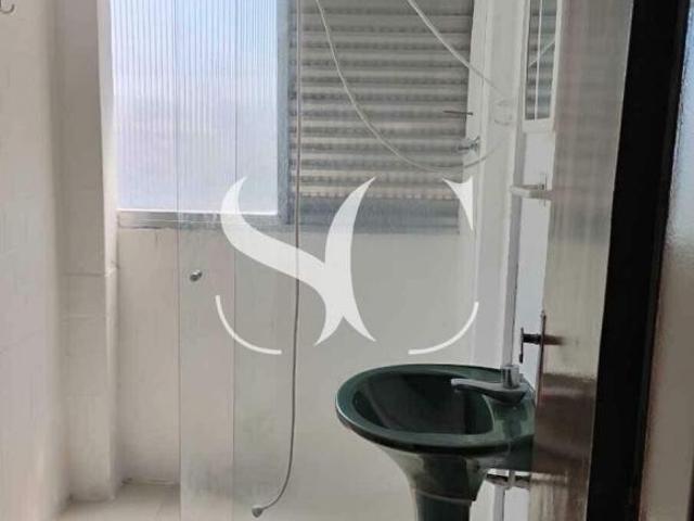 Vende se apartamento de 01 dormitório frente mar em São Vicente