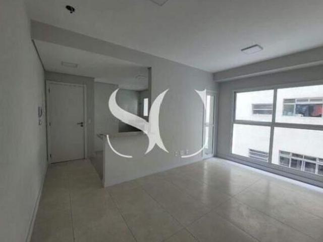 Vende se apartamento de 02 dormitórios sendo 02 suítes no Bairro da Aparecida em Santos