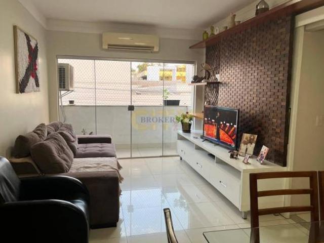 Vende se Apartamento Edifício Angra dos Reis