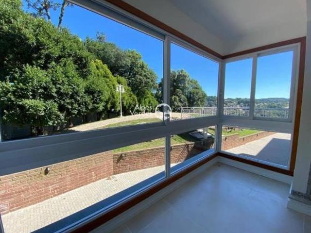 VENDE SE APARTAMENTO EM GRAMADO PROXIMO A RUA COBERTA