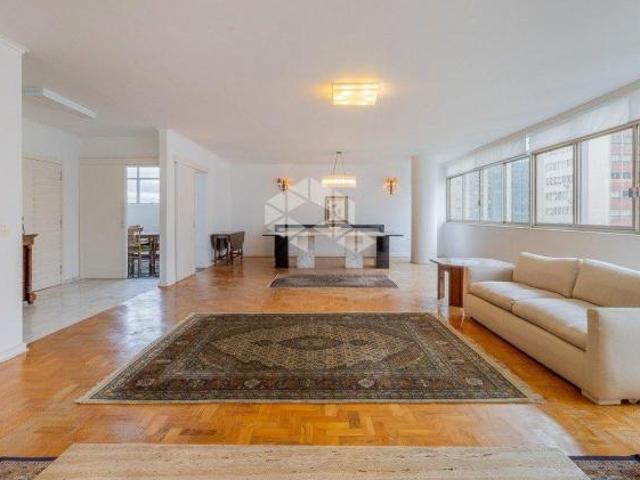 Vende se Apartamento em Higienopolis com 3 dormitórios e 2 vagas de garagem
