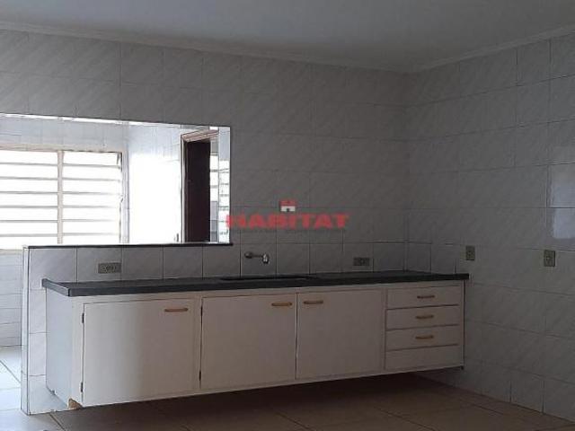 Vende se Apartamento Jardim Lima