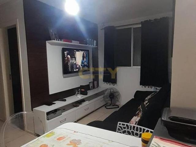 Vende se Apartamento Mobiliado Spazio Cristalli