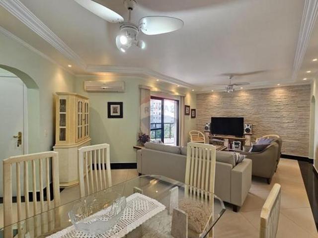 VENDE SE APARTAMENTO NA PITANGUEIRAS, GUARUJÁ SP