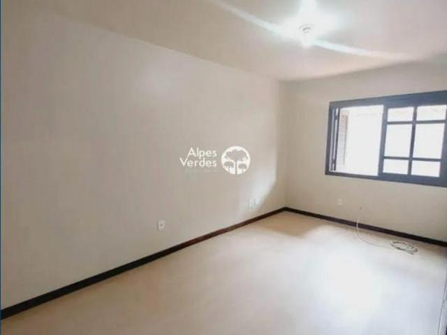Vende se apartamento no centro de Canela 2 quartos R$620.000,00