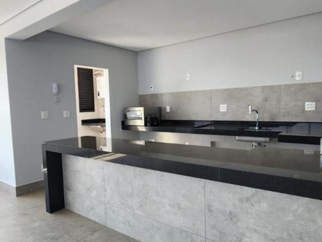 Vende se apartamento no Centro de Franca, no Villa Franca