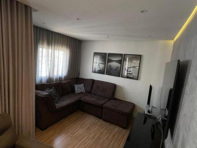 Vende se apartamento no Condomínio Jardins da Cidade com 73m², 2 dorm, 2 banheiros 1 suite, 1 vaga