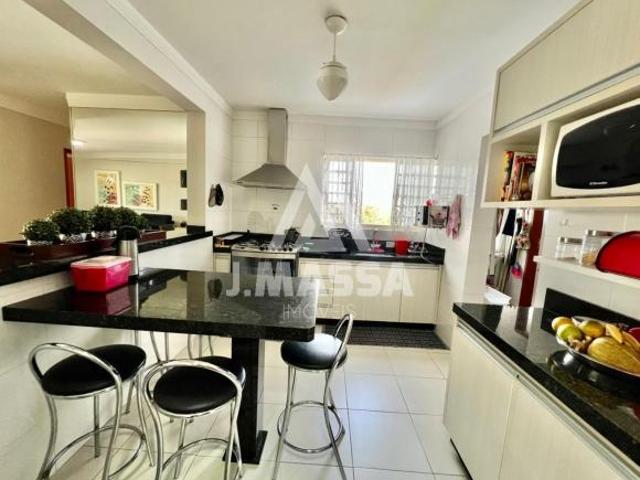 Vende se Apartamento no Edifício Thailand