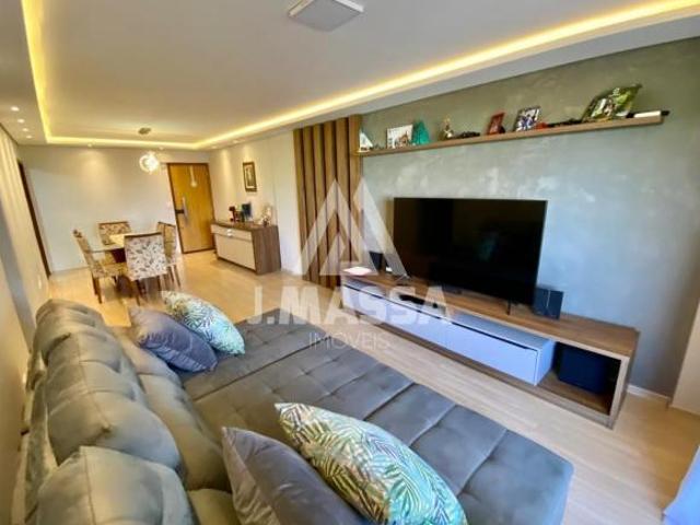 Vende se Apartamento no Edifício Copacabana