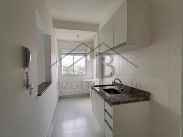VENDE SE APARTAMENTO NO RESIDENCIAL VISTA VERDE NA CIDADE DE INDAIATUBA, CONDOMÍNIO COM EXCELENTE LO