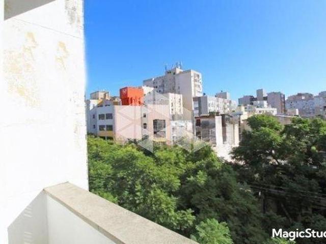 Vende se apartamento Rua Tomaz Flores, Bairro Bom Fim, Porto Alegres Rs