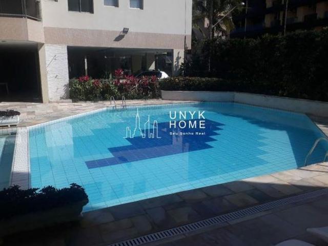 Vende se Apto na Praia da Enseada no Guarujá