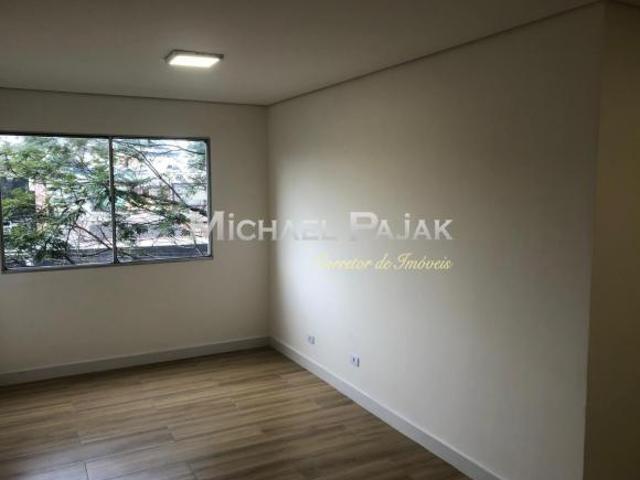 Vende se APTO Condomínio Buena Vista. Michael Pajak 11 99996 4550